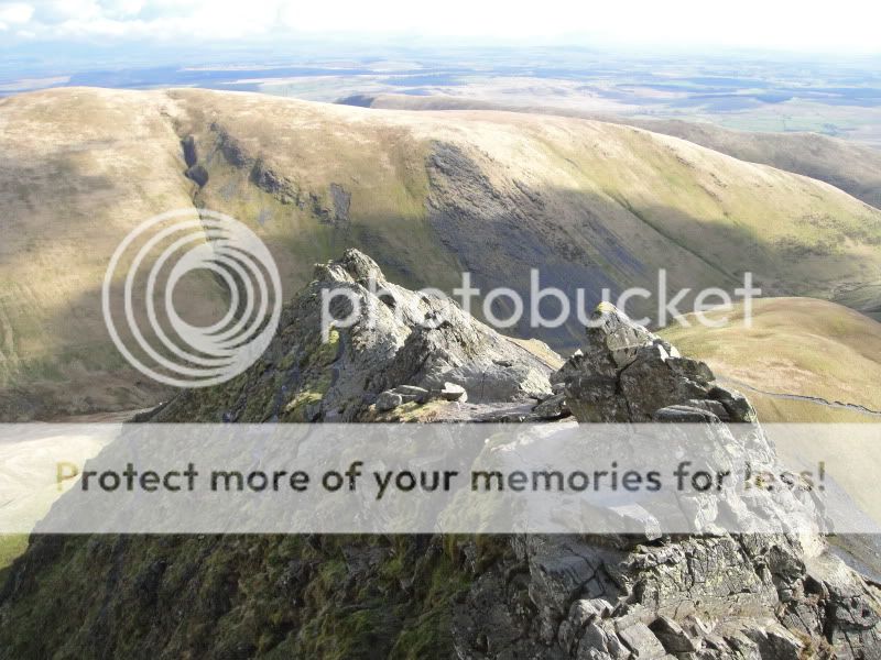 Sharp Edge and Halls Fell Ridge - 18.03.12