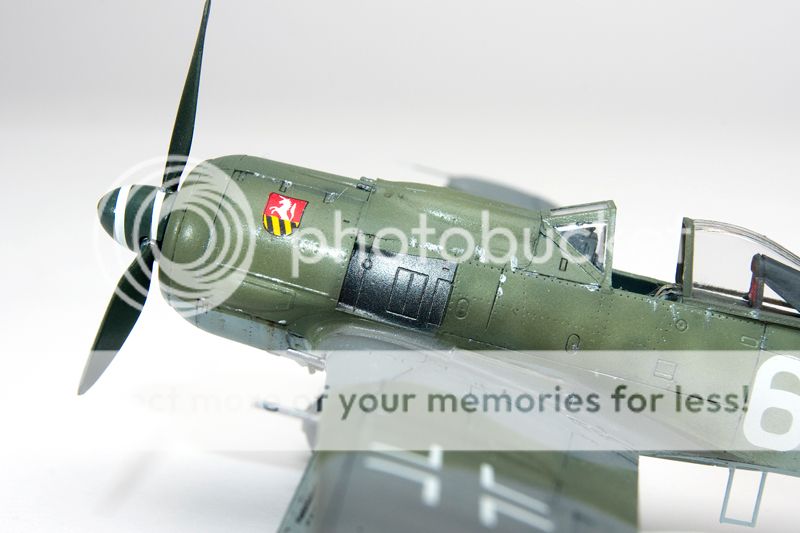 1/72 Eduard Focke Wulf Fw-190 A8 "JG300" - Ready for Inspection ...