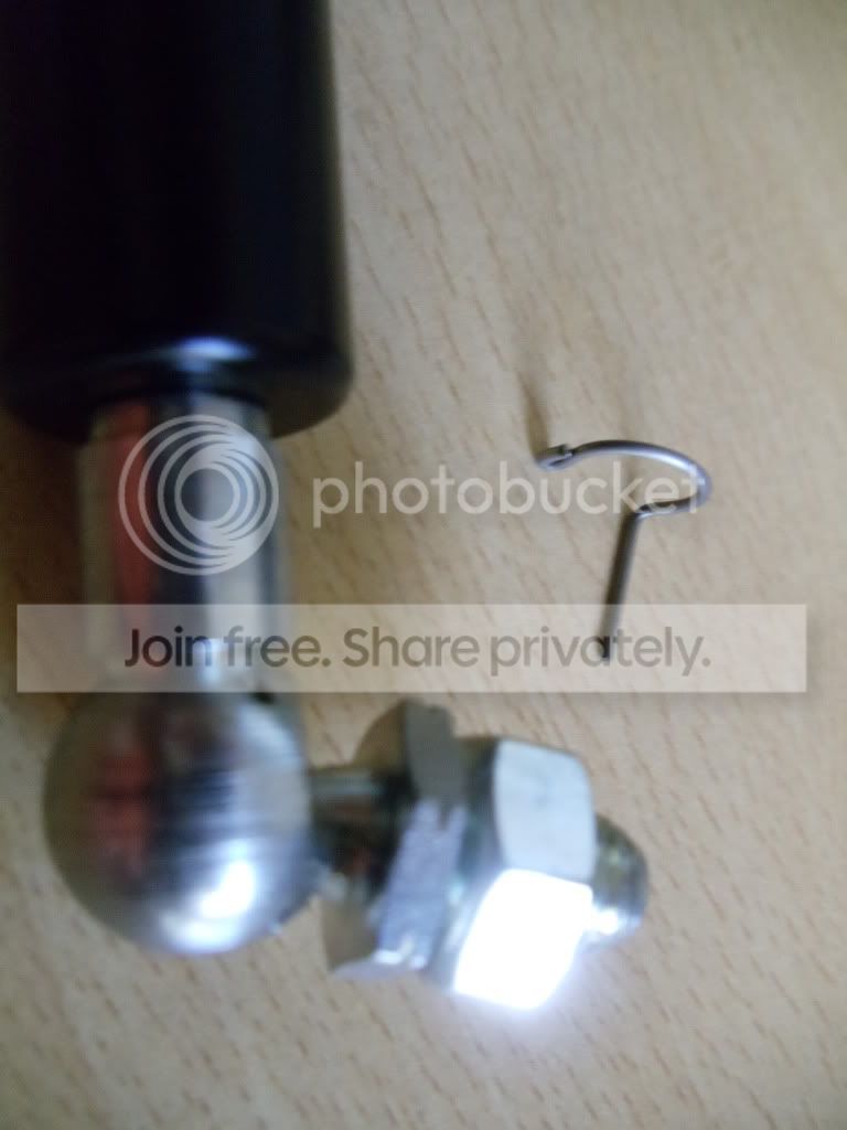 t5 gas bonnet strut | VW T4 Forum - VW T5 Forum